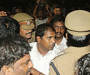 TN BSP chief Armstrong hacked to death by gang in Chennai, eight ...