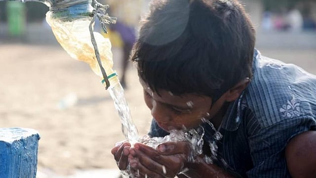 70 drink polluted water in Dharwad district, fall ill
