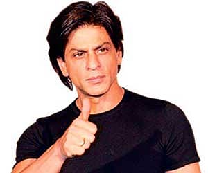 SRK’S FANS GO FRENZY IN DUBAI