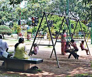 The miseries of Kochi\'s parks