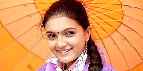 Saranya is keen on singing songs