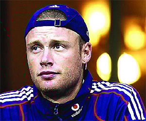 Flintoff confident of playing in Ashes