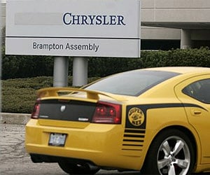 Chrysler forms alliance with Fiat as it files for Chapter 11