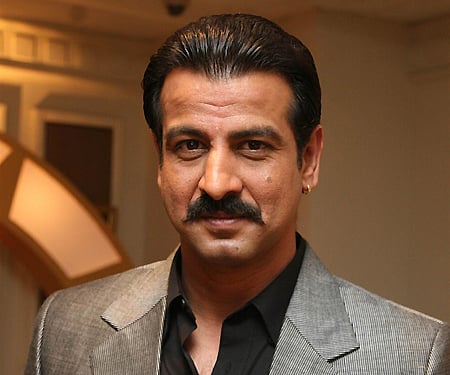 Actor Ronit Roy takes a break from Facebook