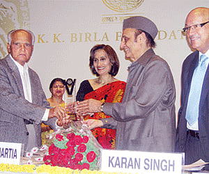 S L Bhyrappa Presented Saraswati Samman award