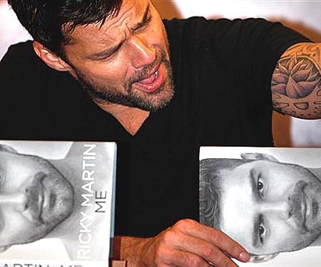 Ricky Martin\'s parents embrace his sexuality
