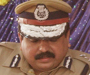 NIA questions Kerala IG over his Gulf visit
