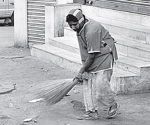 Relief for GHMC workers