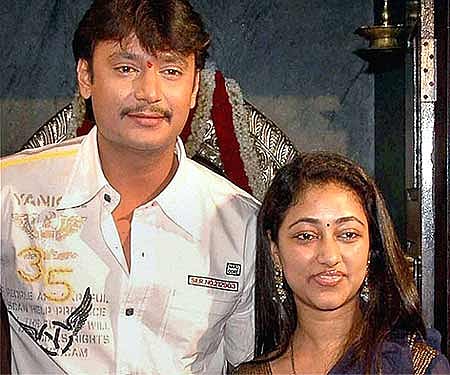 Wife to withdraw case against Darshan?