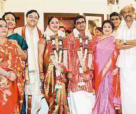 Selvaraghavan gets engaged