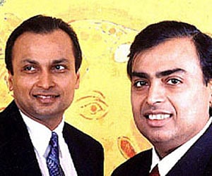 Ambani brothers sign Rs 1200 crore telecom business deal