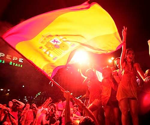 Violence erupts in Spanish strikes