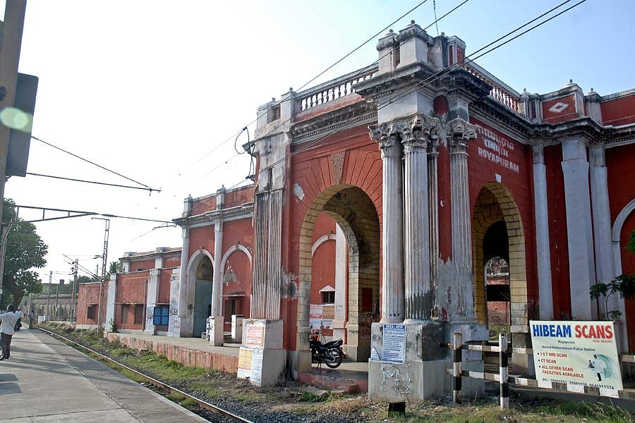 Royapuram Railway Station, a picture of neglect