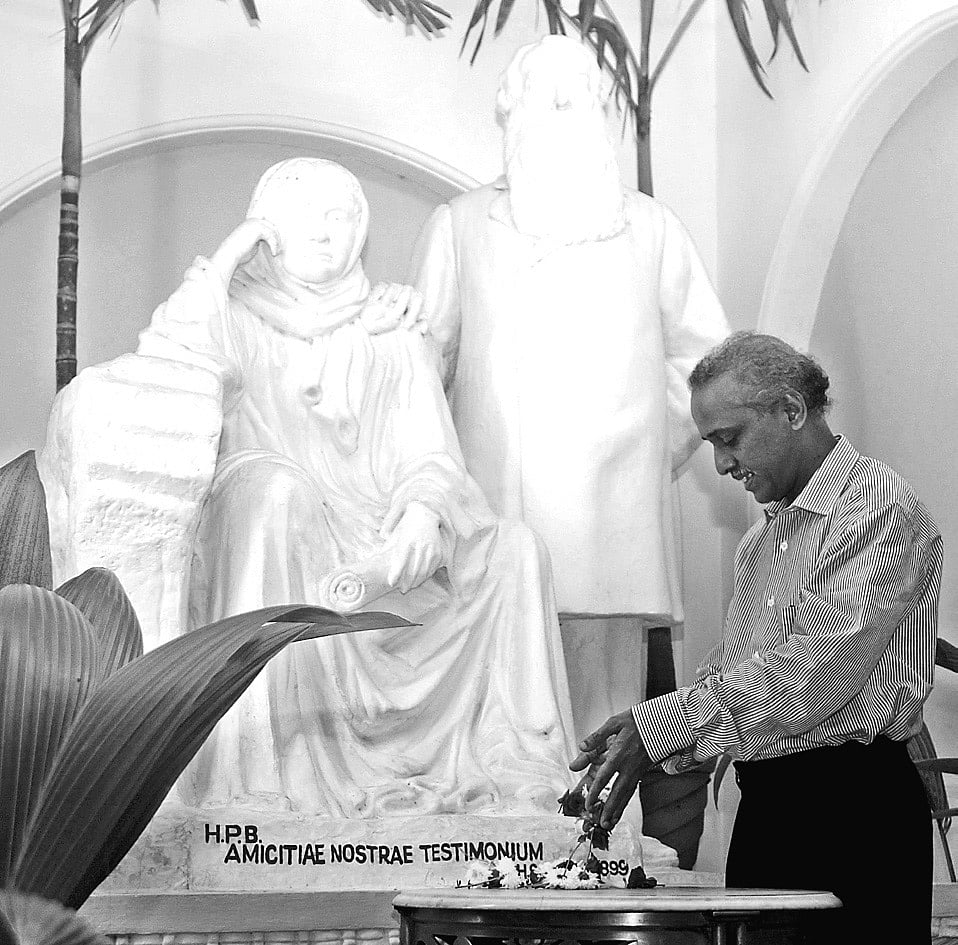 \'Hitler used mysticism to perform terrible deeds\'