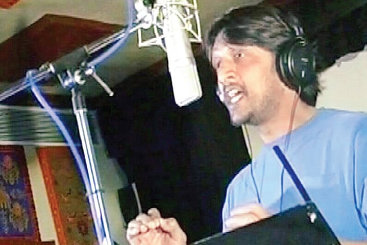 Actor Sudeep turns singer for Bachchan