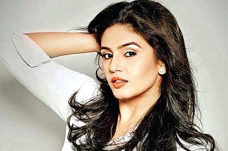 \'Watch Collector\' Huma Qureshi Launches Titan\'s New Range