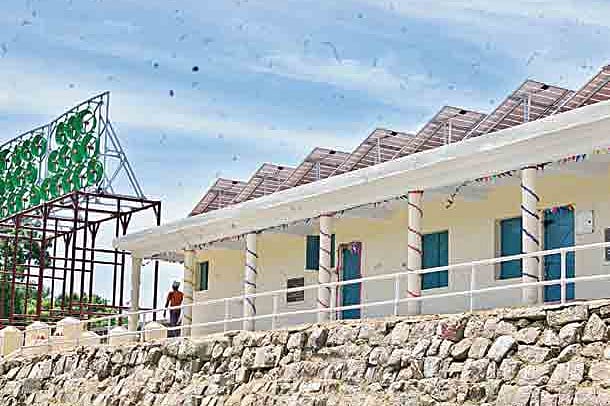 Heritage norms flouted to light up fort, structure built