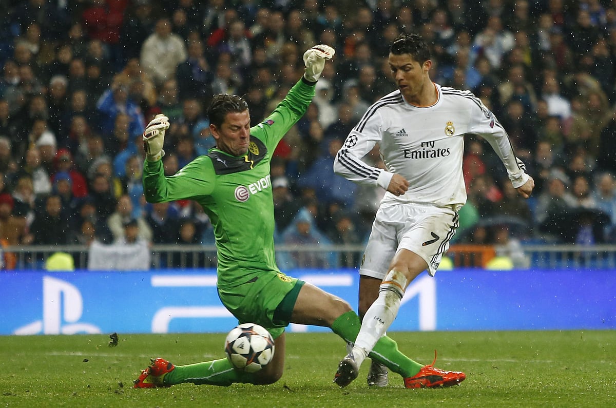 Madrid Bows to Ronaldo\'s Record Show