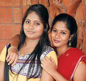 Athipookal director enters silver screen