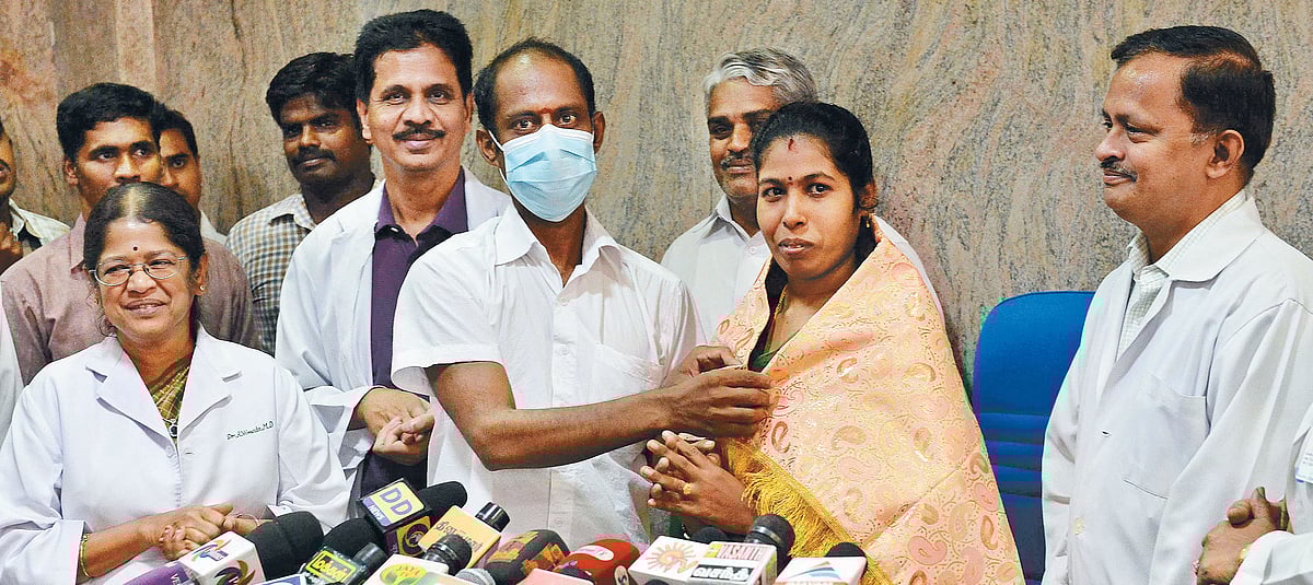 RGGGH Celebrates 1,000th Live Donor Renal Transplant