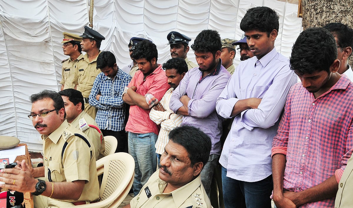 6 Held for Murder of Rowdy Sheeter