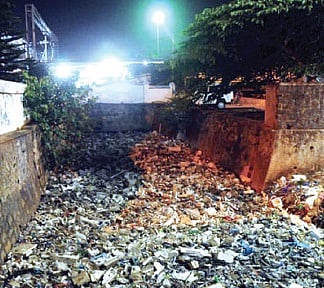 Stern Steps to Check Dumping of Waste in Canal