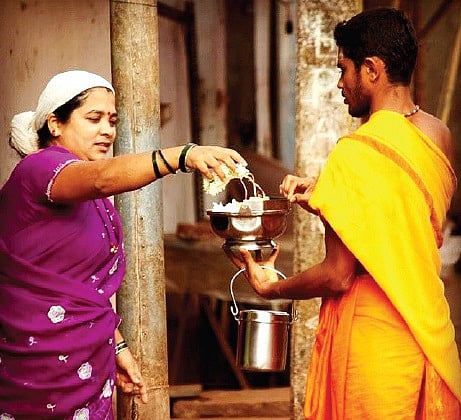 Begging is a Means to Drop One\'s Own Self