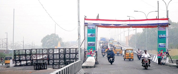 Chennai Relieved, as CM Opens Three Flyovers