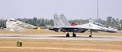 Su-30 Pilots Take Speed, Flying Skills to a New High