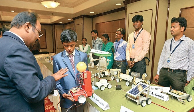 ‘TEK Robot’ to be Launched in 500 Schools in Tamil Nadu