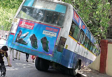 Speeding Bus Crashes Into Wall
