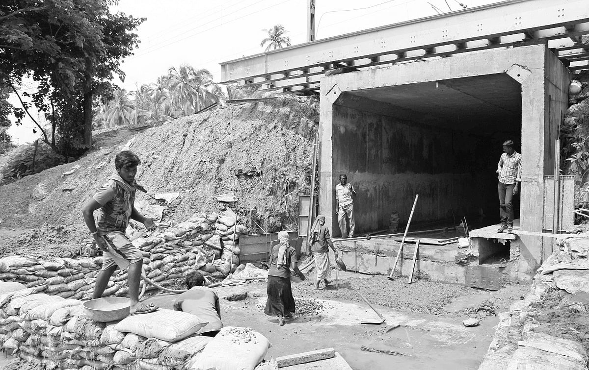 Cheer for Many; Elathur Underpass Almost Ready