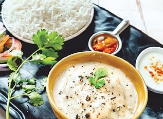 Dabba Service Offers Mix of Dishes