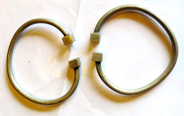 Nilgiris Toda tribe jewellery peek