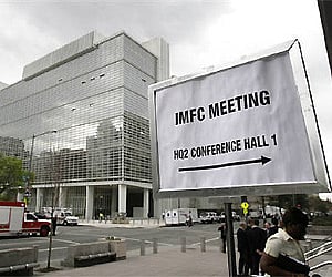 World Bank approves USD 1.5 billion in aid for war-torn Iraq