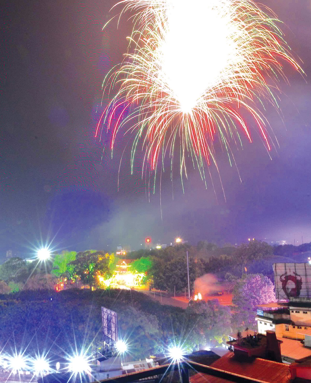 Controlled Fireworks Okay for Pooram: CM