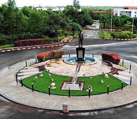 VTU struggles to get back Rs 450 cr seized by I-T dept