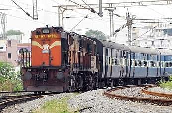 SCR to run 5 special trains from Hyderabad for Sankranthi