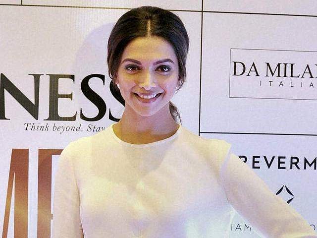 Deepika Padukone shares nostalgic photo on Mother's Day