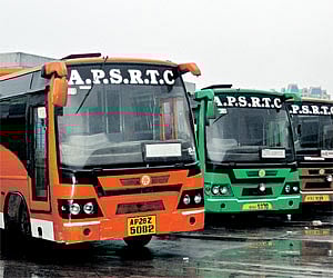 Six RTC bus drivers receive safety awards in Andhra Pradesh