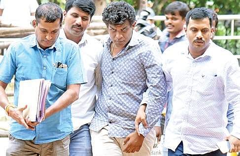 Geetha Vishnu interrogated, gets bail