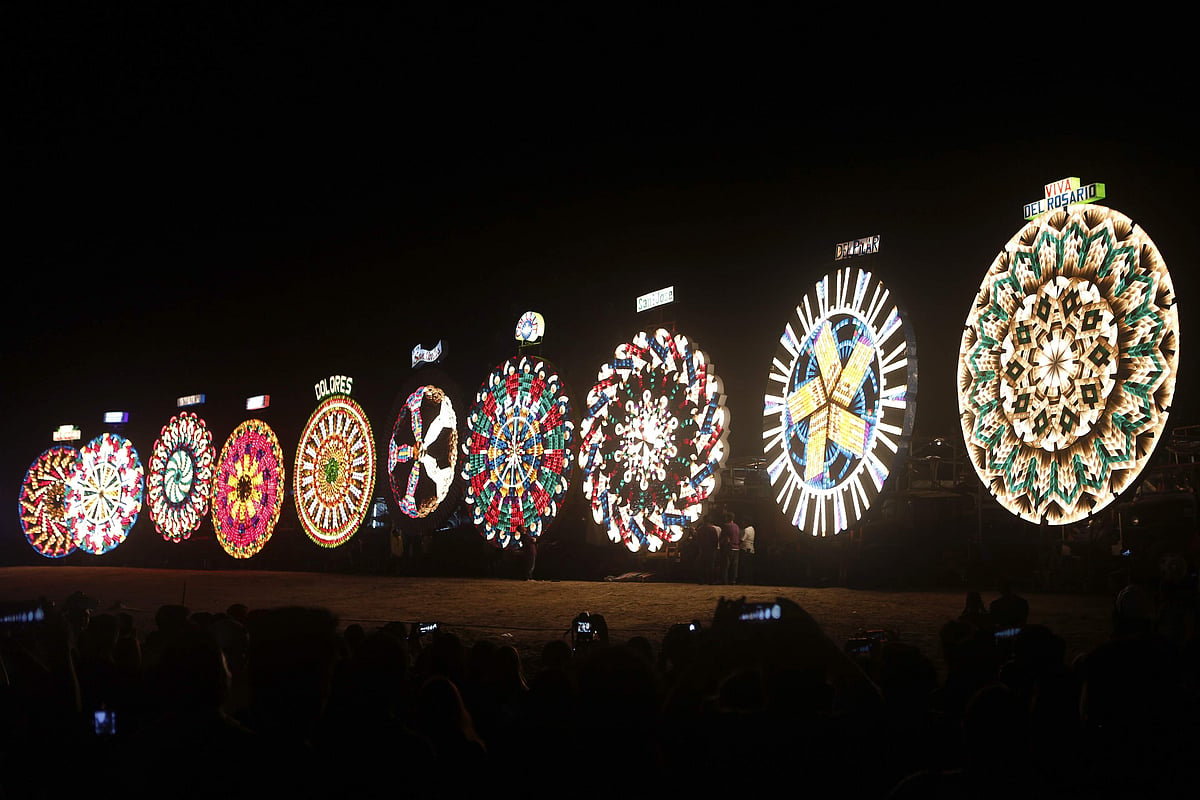 Giant Lantern Competition The Giant Lantern Festival Of The