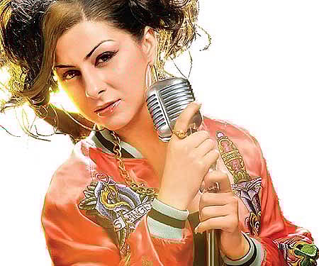 'Ek glassy' rapper Hard Kaur to retire after 2017?