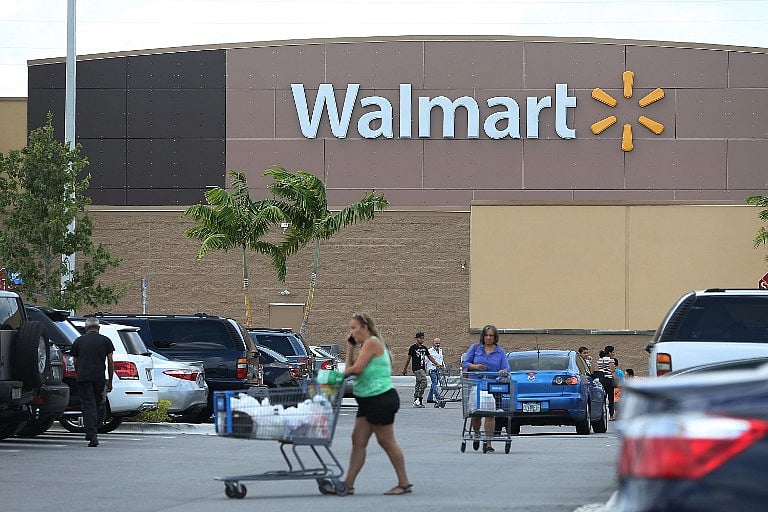 1 dead, 1 injured in shooting at South Florida Walmart