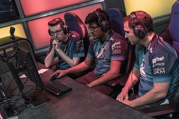 Ten reasons why esports, the world of pro video gaming, is the future