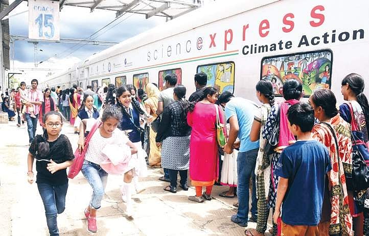 Science Express sees another day of chaos