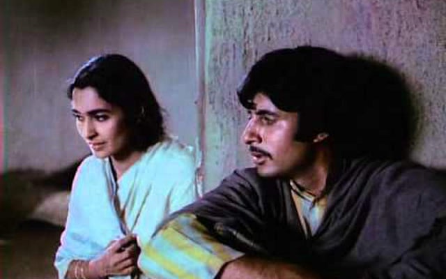 10 most memorable films starring Nutan to watch on her birth anniversary