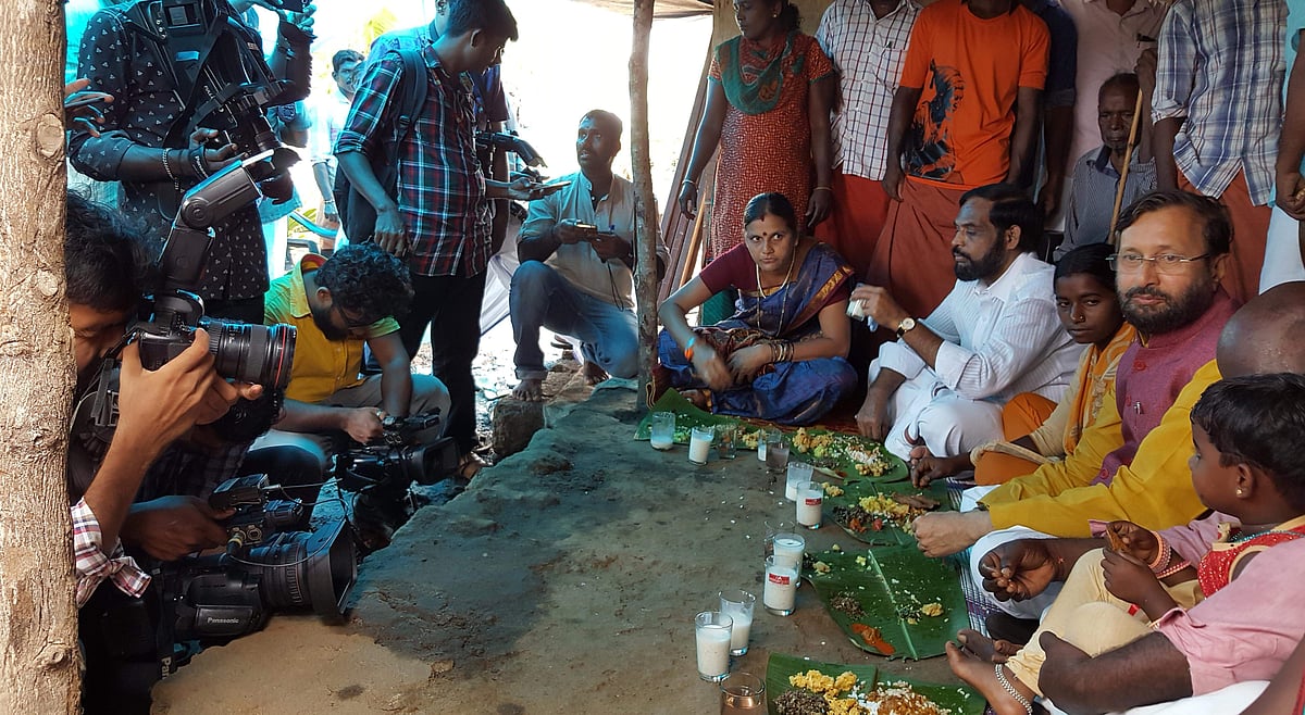 Javadekar has meals in poor man’s hut, offers food for thought
