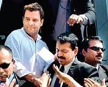 Congress demands SPG cover for former Prime Ministers, family members