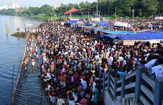 Honouring the dead with the Karkidaka Vavu Bali in Kerala